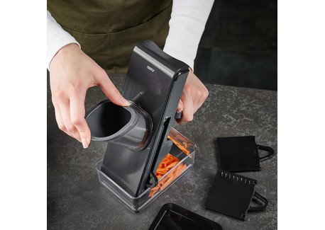 Gefu - Stando Mandoline Multifonctions Verticale - Les Secrets du Chef